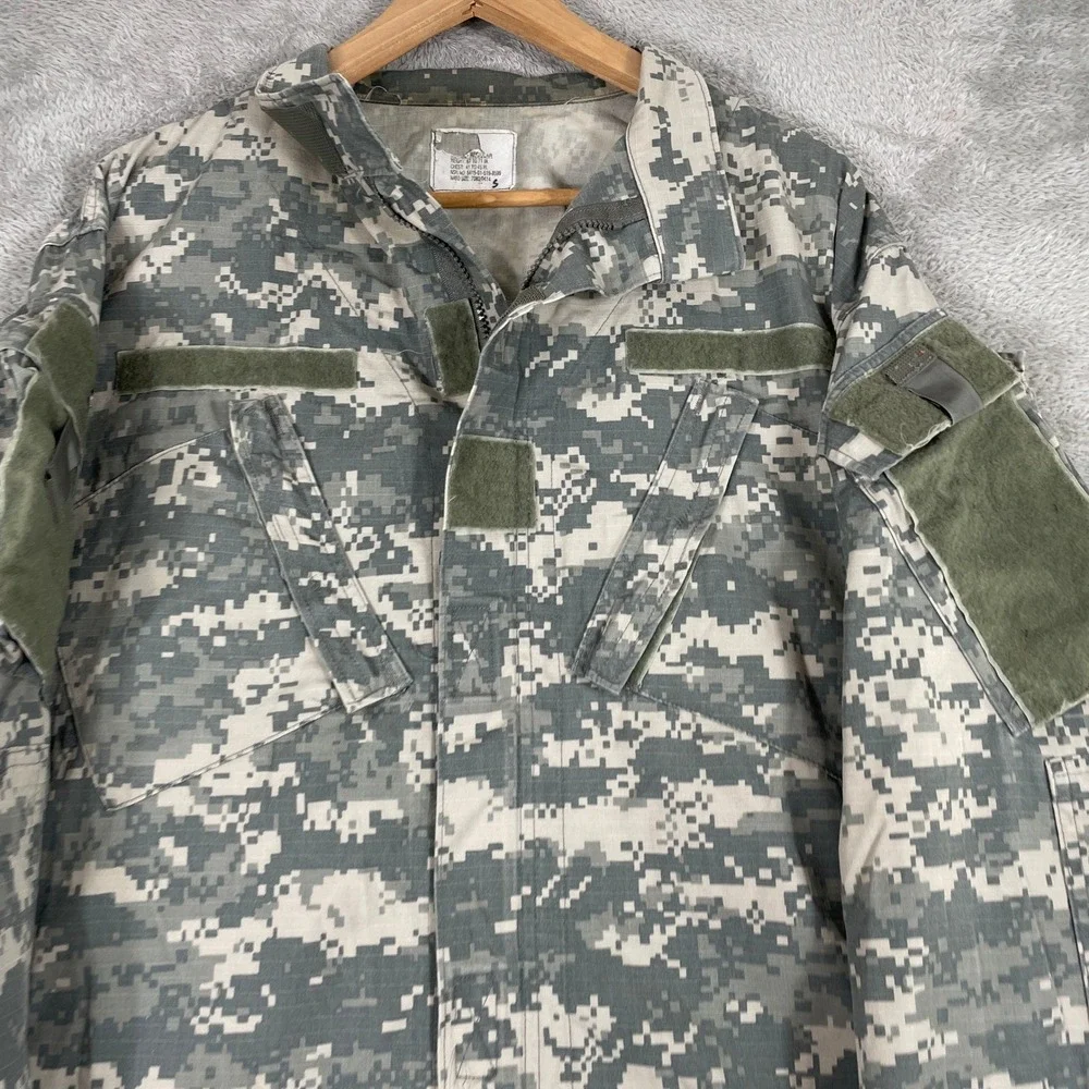 UNICOR | Jackets & Coats | Unicor Army Combat Uniform Mens Large Grey ...